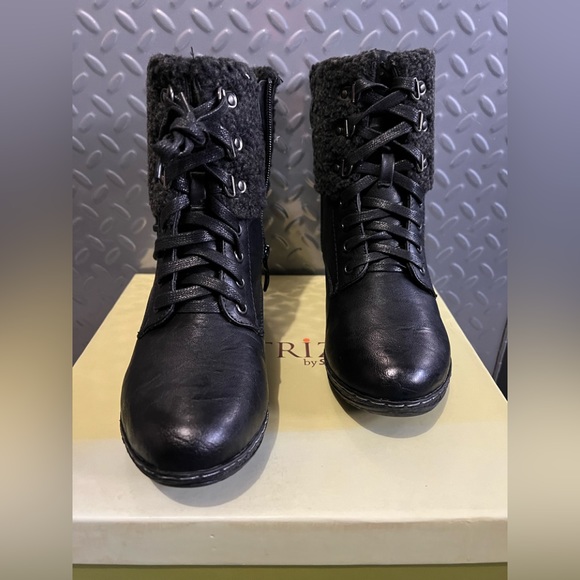 Side Step | Shoes | Patrizia By Spring Step New Size 8 | Poshmark